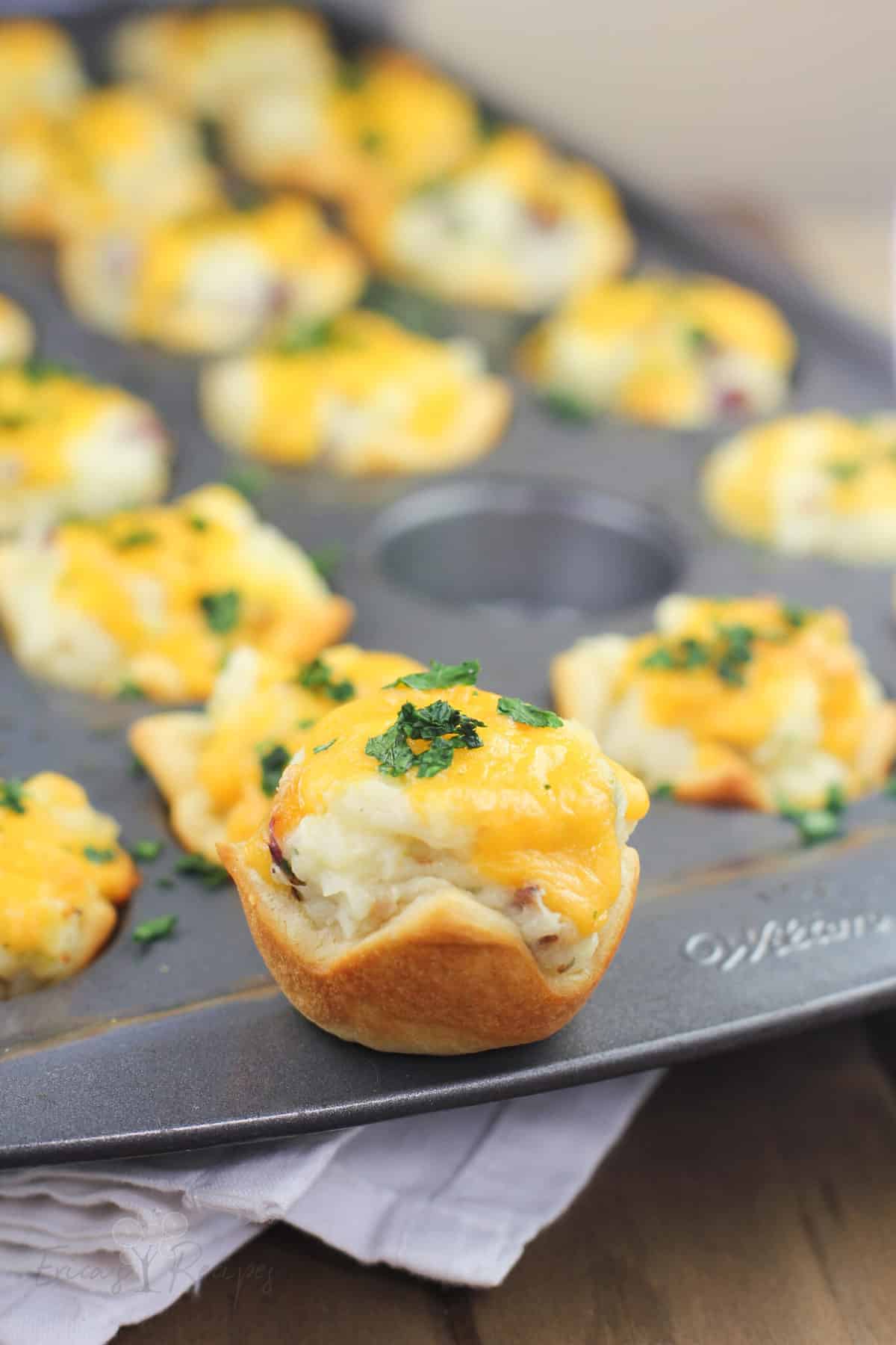 Ranch Mashed Potato Cups – Erica's Recipes – crescent cups